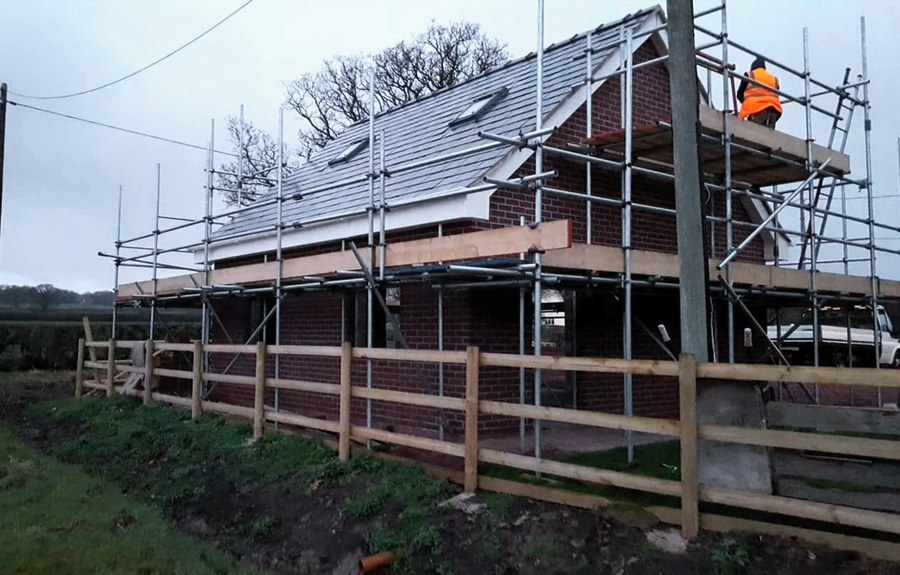 Scaffolding for Commercial Buildings | Gorilla Access